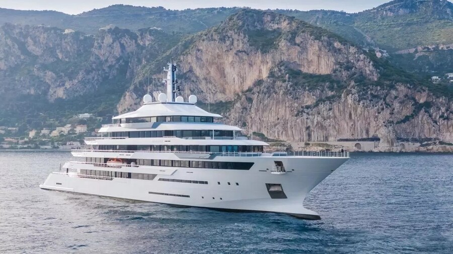 Navalia - MS Renaissance, Vigo’s crown jewel in naval luxury ...
